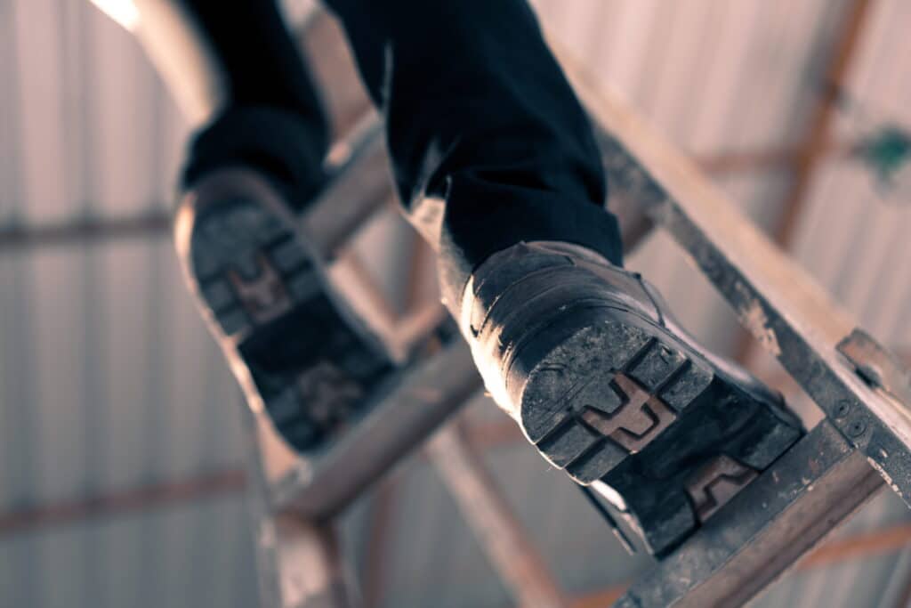 Ladder & Access Equipment - Working at Heights - Link Resources