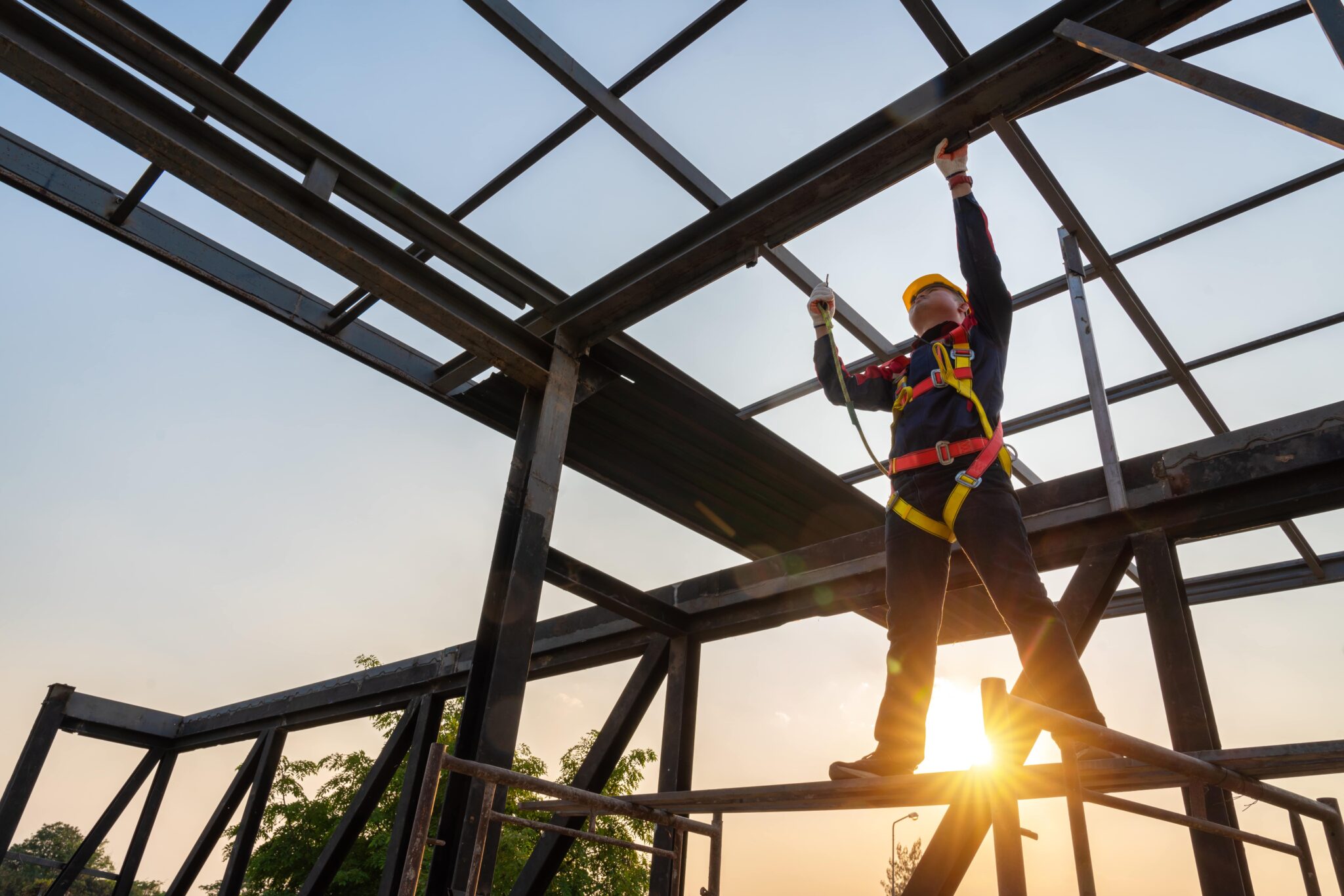 When do you need a Working at Heights Certificate? - Link Resources