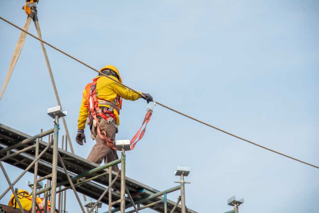 When do you need a Working at Heights Certificate? - Link Resources